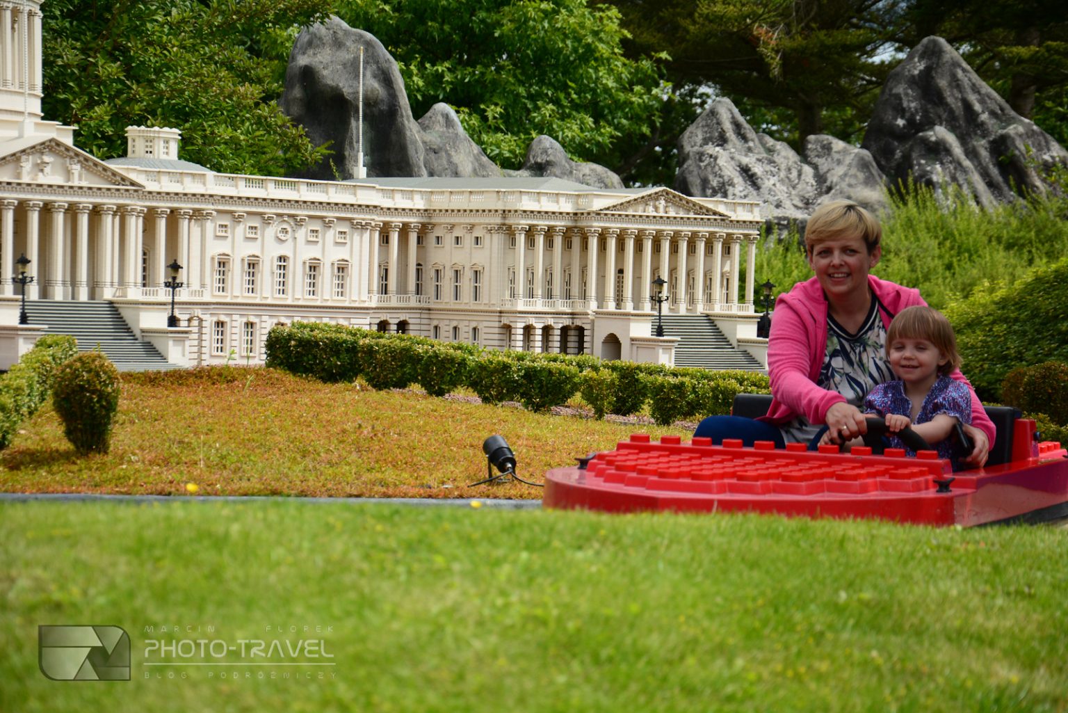 LEGOLAND Dania | Przewodnik po parku rozrywki Legoland Billund